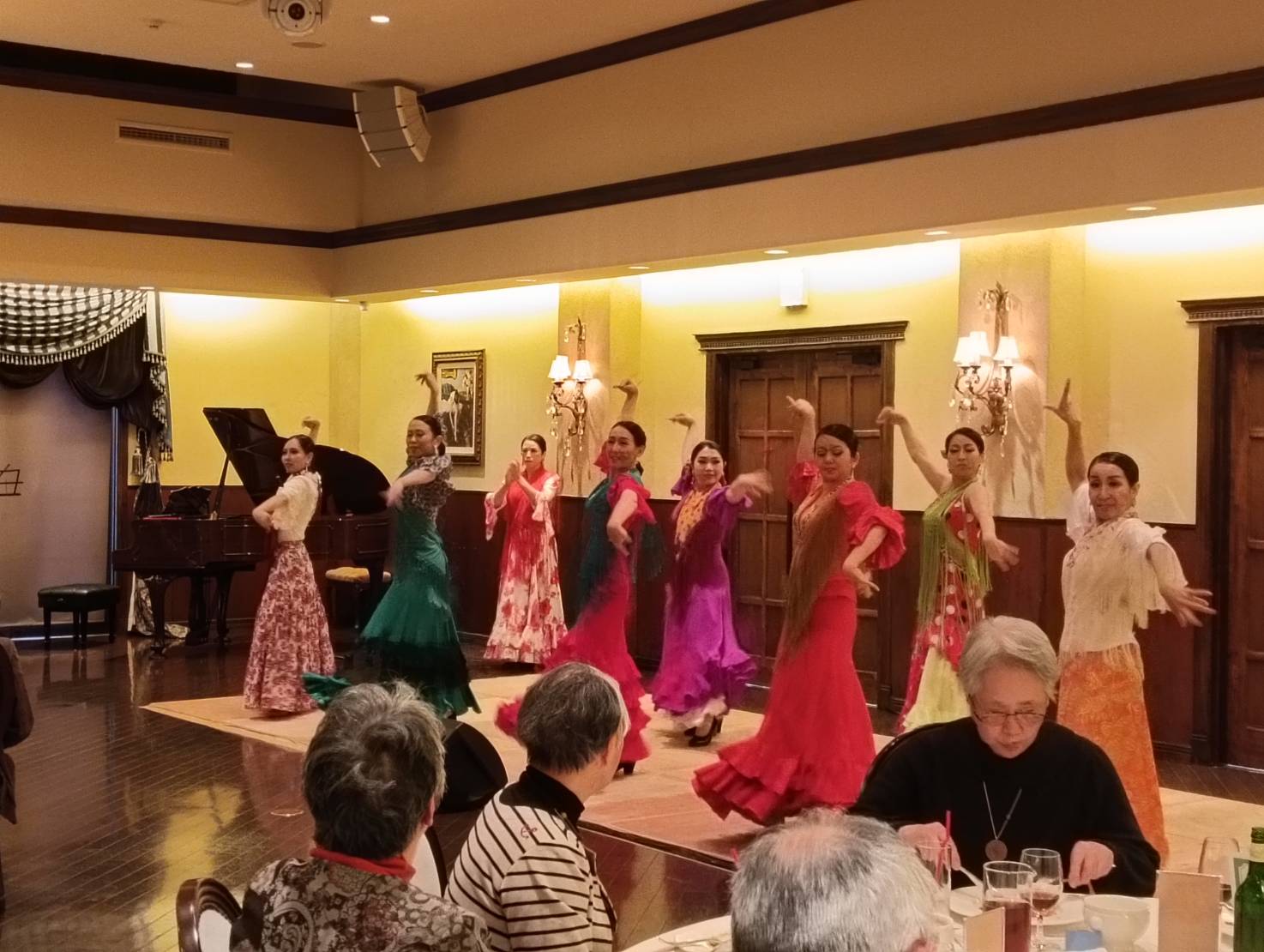 クリスマスパーティ2024 in 誓いの森イストアール - 松本市、伊那市のピアノ教室なら望月音楽教室